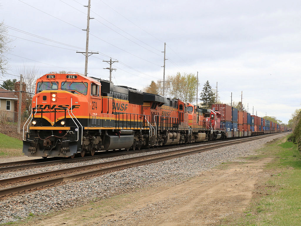 BNSF 274